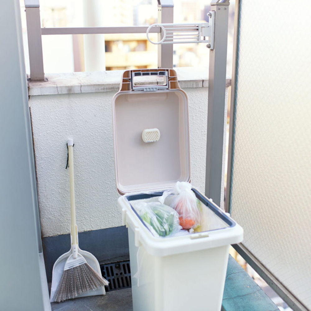 【日本COGIT】日本製 BIO境內版 可貼式垃圾桶 珪藻土 長效除臭防黴 消臭防霉盒((4盒)) - 全聯全電商