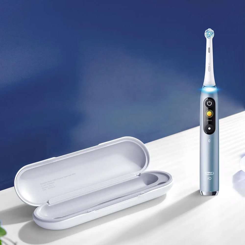 【BRAUN 德國百靈】Oral-B iO9 微震科技電動牙刷(湖水藍) - 全聯全電商
